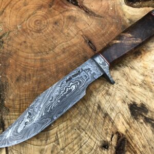 Perkin Knives - Damascus Knife Fixed Blade Knife with Sheath - Walnut Wood