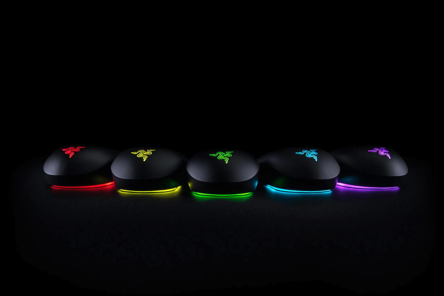 Razer Abyssus Essential: True 7,200 Dpi Optical Sensor - 3 Hyperesponse Buttons - Powered By Razer Chroma - Ambidextrous Ergonomic Gaming Mouse