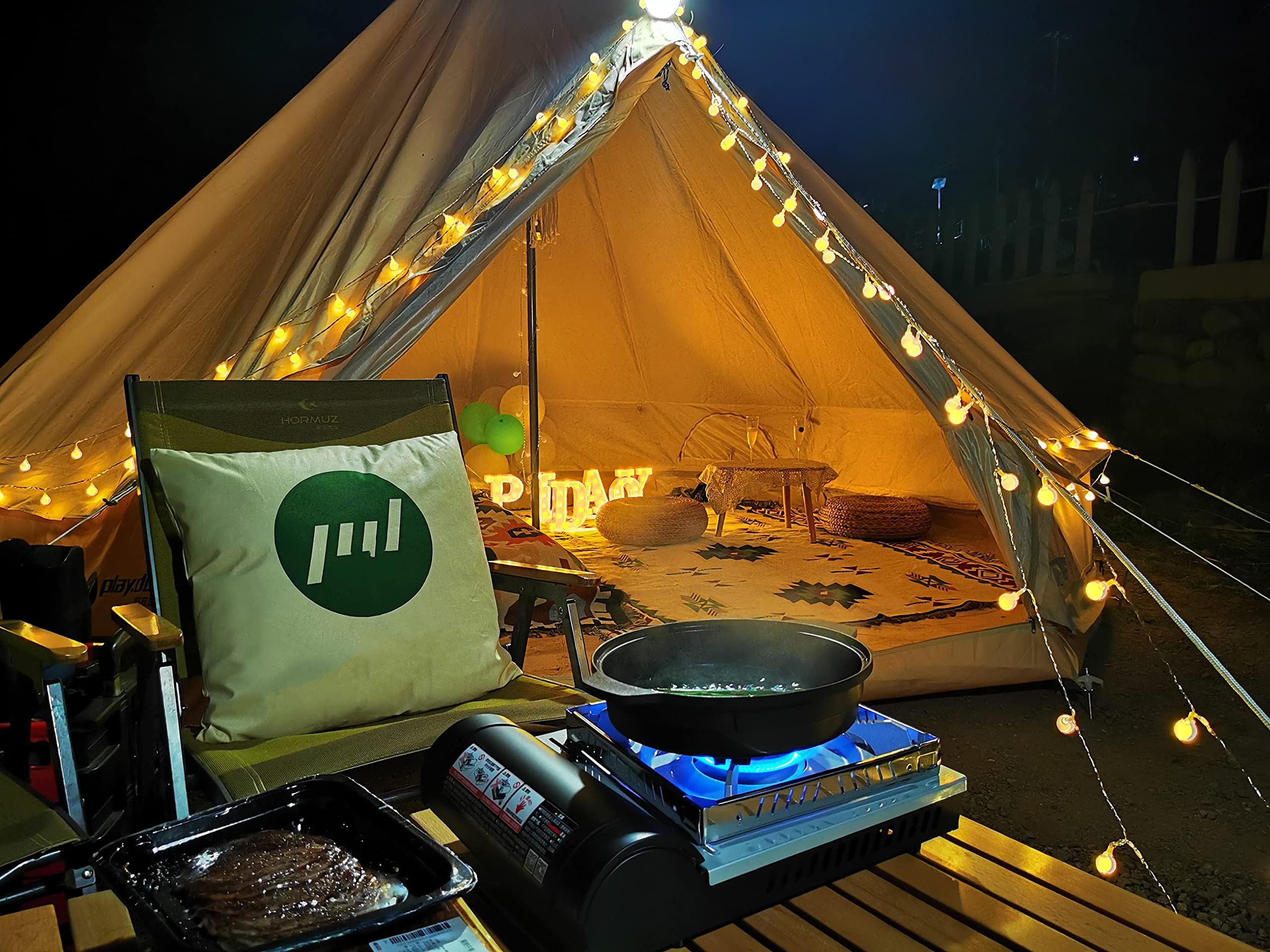 UNISTRENGH 5M/16.4ft Cotton Bell Tent with Stove Jacket (Top)