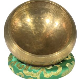 5 Gold Tibetan Meditation Yoga Singing Bowl Set (Large) ~Live Fully Now ~ Tuned to B ~ Hand Hammered Antique healing bowl design ~Wood Striker ~ Himalayan bowl for Meditation, hand yoga, and Chakra