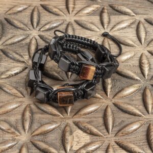 Shungite Bracelet with Tiger Eye Brutal Arachne Macrame Brided Bracelet