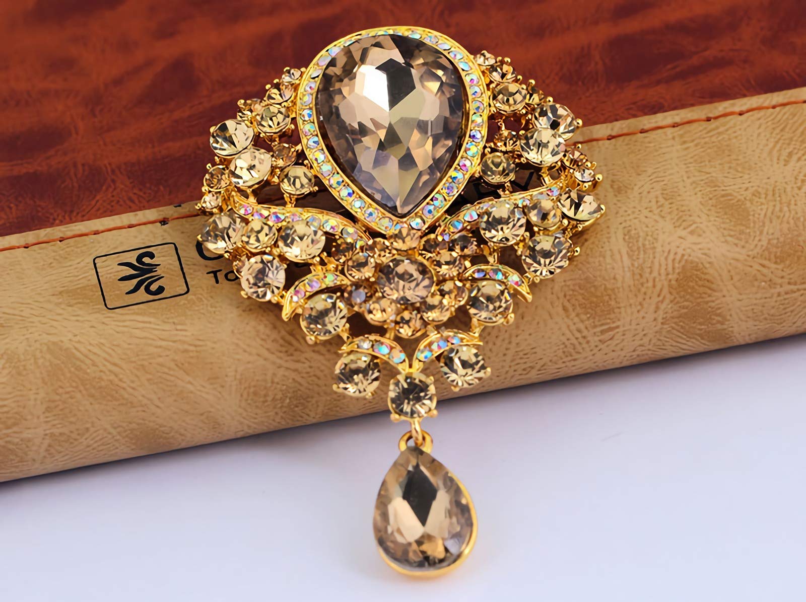 Wedding Bridal Big Crystal Rhinestone Bouquet Brooch Pin for Women (gold)