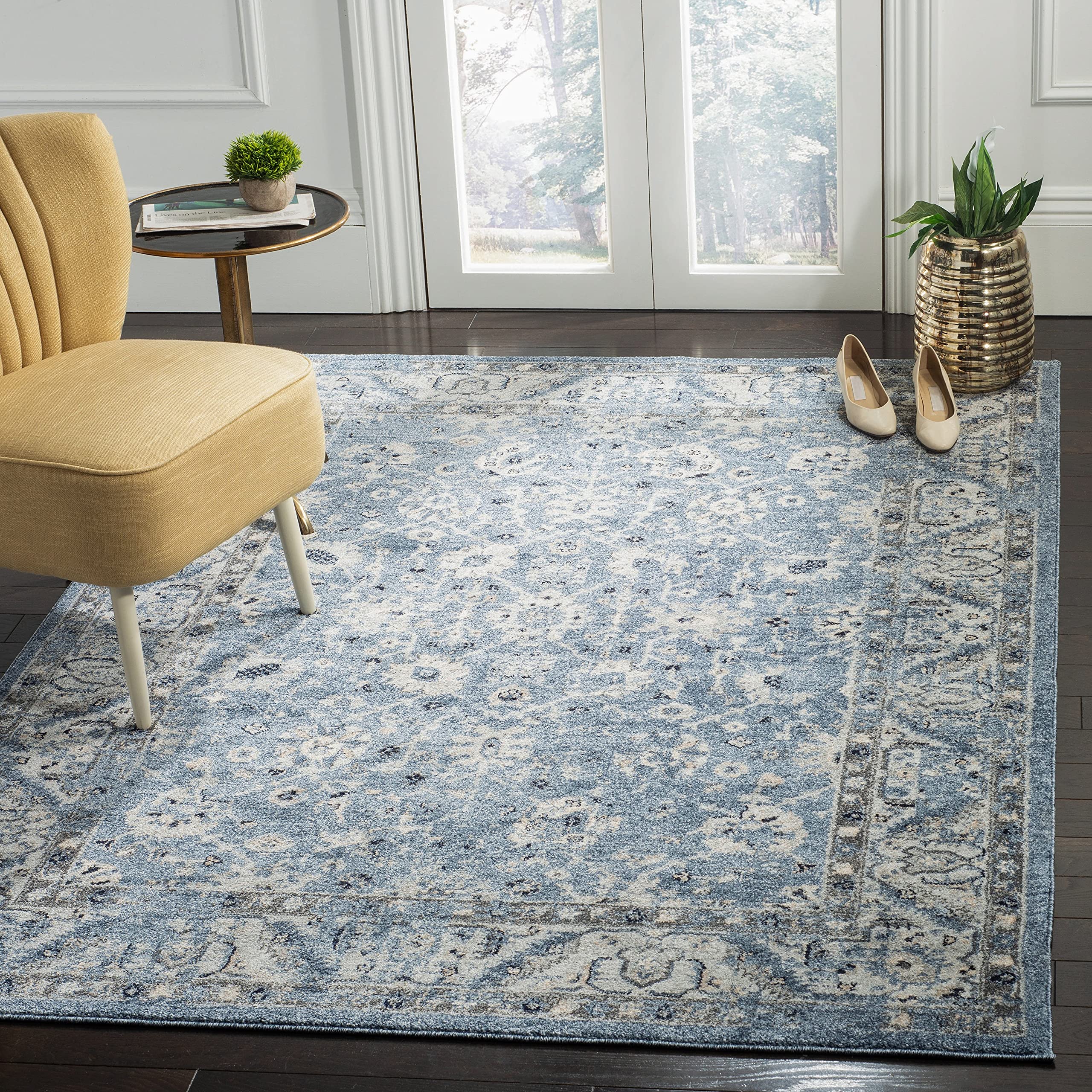 SAFAVIEH Charleston Collection Area Rug - 8' x 10', Navy & Light Grey, Oriental Distressed Design, Non-Shedding & Easy Care, Ideal for High Traffic Areas in Living Room, Bedroom (CHL413N)