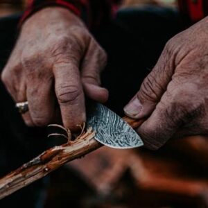 BucknBear Handmade Mini Hunter Damascus Steel Walnutwood Handle