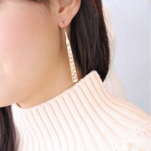 POMINA Gold Long Vertical Linear Bar Dangle Drop Earrings Hammered Gold Geometric Link Dangling Fashion Earrings for Women