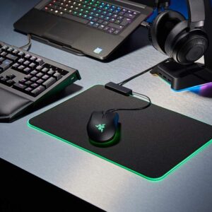 Razer Goliathus Extended Chroma: Micro-Textured Cloth Surface - Optimized for All Sensitiviy Settings and Sensors - Powered by Razer Chroma - Soft Extended Gaming Mouse Mat