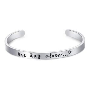 lparkin one day closer bracelet deployment gift military jewelry gifts for wife girlfriend long distance relationship jewelry