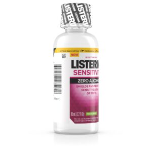 Listerine Sensitivity Mouthwash, Zero Alcohol Mouth Rinse, Fresh Mint, Travel Size 3.2 Ounces (95ml) - Pack of 3