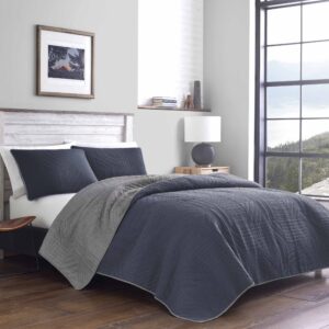 eddie bauer - queen quilt set, reversible chambray bedding with matching shams, super soft wrinkle-resistant home decor for all seasons (hidden lake blue, queen)