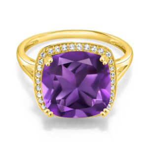 gem stone king 10k yellow gold purple amethyst and white created sapphire ring for women (6.74 cttw, cushion cut 12mm, gemstone birthstone, available 5,6,7,8,9) (size 6)