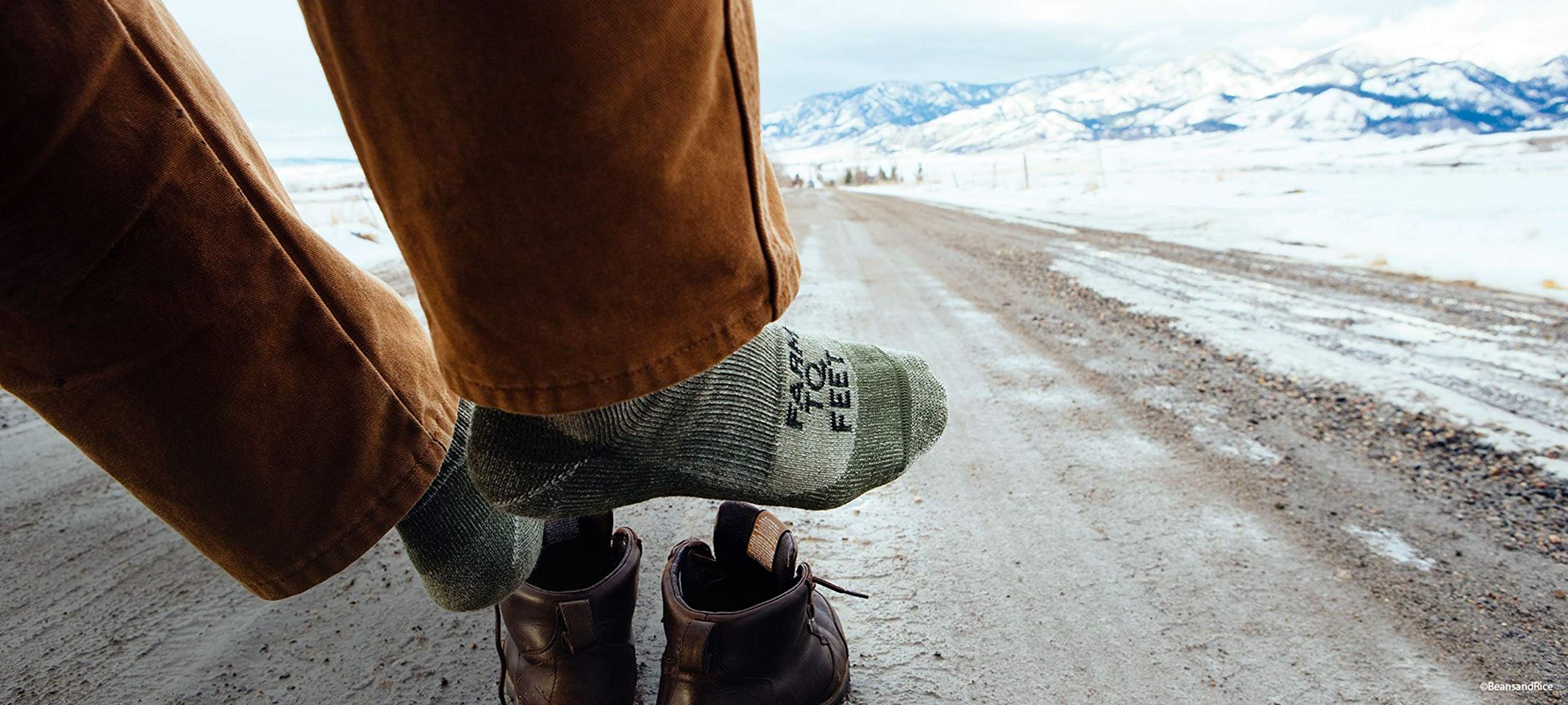 Farm to Feet Boulder Lightweight Crew Merino Wool Socks, Green Gables, Large