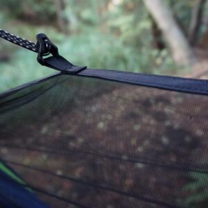 Grand Trunk Skeeter Beeter XT Hammock - Portable Hammock with Bug Net, Carabiners and Hanging Kit - Perfect for Outdoor Adventures, Backpacking, and Camping Trips (Olive & Khaki)