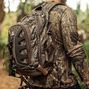 Insights Hunting by frogg toggs- The Element, Heavy Duty 1,831 Cubic Inch Outdoor Hiking Fishing Camping Hunting Backpack with Rain Fly, Realtree EDGE