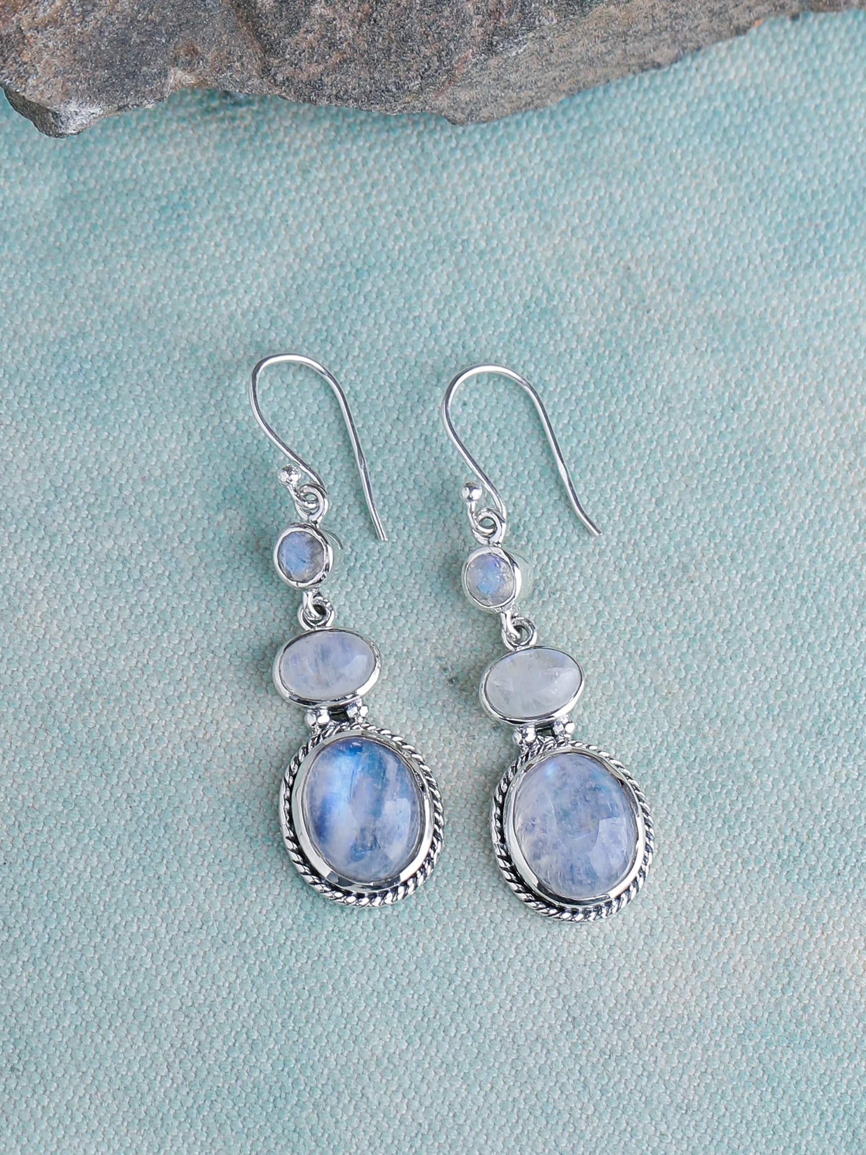 YoTreasure .925 Sterling Silver Natural Moonstone Dangle Earrings Jewelry