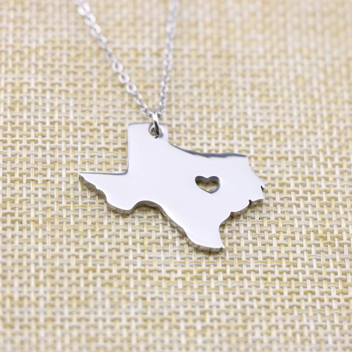 Yiyang Texas State Necklace Charm Pendant Gift for Family Friends Country Map TX