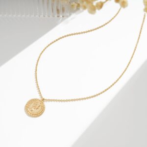 VACRONA Coin Necklace for Women 18k Gold Plated Vintage Coin Round Pendant Necklace Gold Circle Disk Medal Textured Medallion Protection Dainty Jewelry Gift for Her