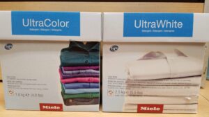 miele powder detergent bundle - ultra color and ultra white 48 loads each (2.5 kg each)