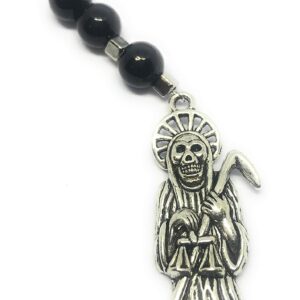 Acrylic Holy death's necklace, rosary style. Collar de la Santa Muerte de acrilico estilo rosario. Grim reaper Y style necklace.