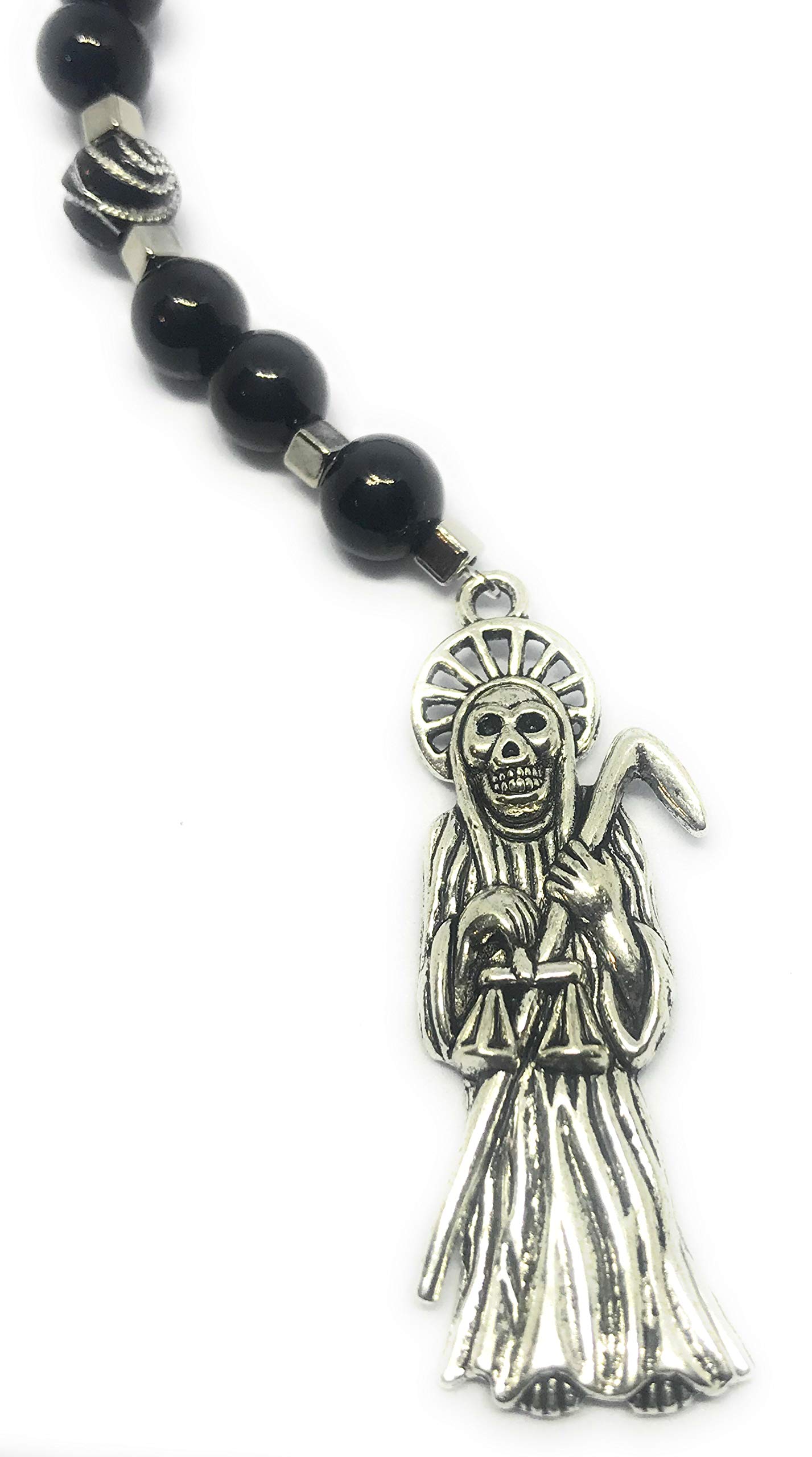 Acrylic Holy death's necklace, rosary style. Collar de la Santa Muerte de acrilico estilo rosario. Grim reaper Y style necklace.