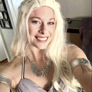 House of the Dragon- Daenerys Targaryen Costume, Game of Thrones Merchandise, Mother of Dragons, Khaleesi - Perfect Game of Thrones Merch for Women and Teens - Necklace Size: 17.5 inches x 1.5 inches