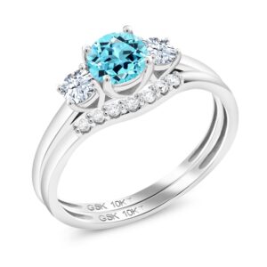 10k white gold swiss blue topaz and white created sapphire and white lab grown diamond 3-stone bridal engagement wedding ring set for women (0.88 cttw, gemstone november birthstone, round 5mm, size 7)