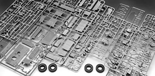 Revell GmbH 03284 3284 1:35 Dingo 2A3.1 Plastic Model Kit Multicolour, 1/35