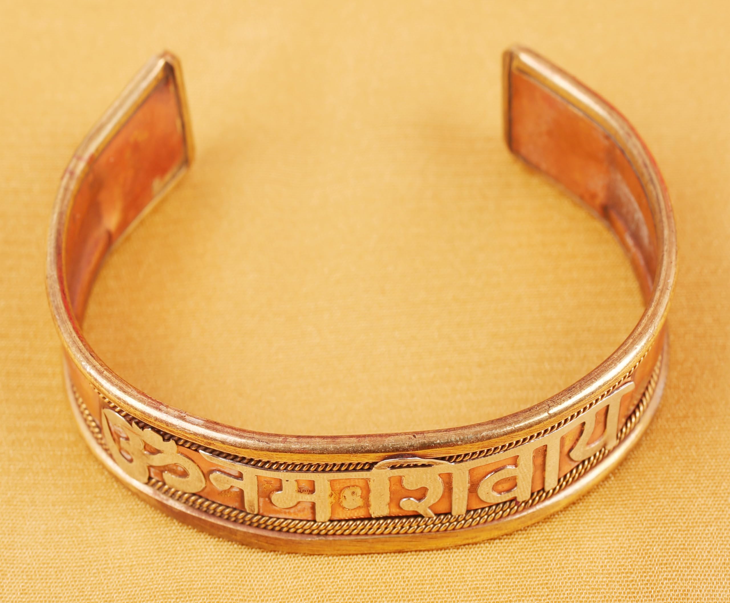 Touchstone -Om Namah Shivay-Hindu holy -Copper bracelet Tibetan style. Hand forged with solid and high gauge pure copper.