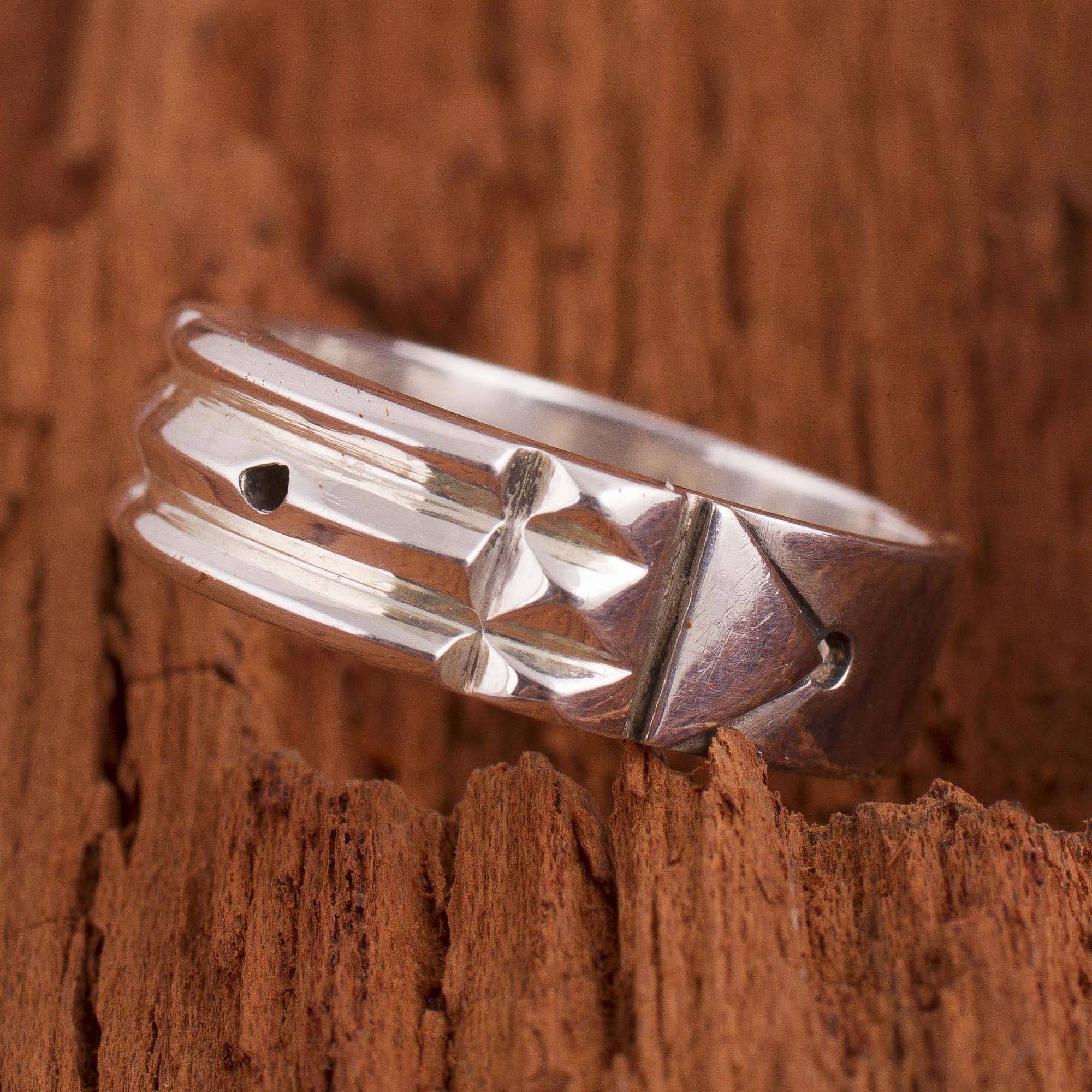 NOVICA Artisan handmade .925 Sterling Silver Band Ring Artisan Crafted Atlantis from Peru 'Atlantis Power'