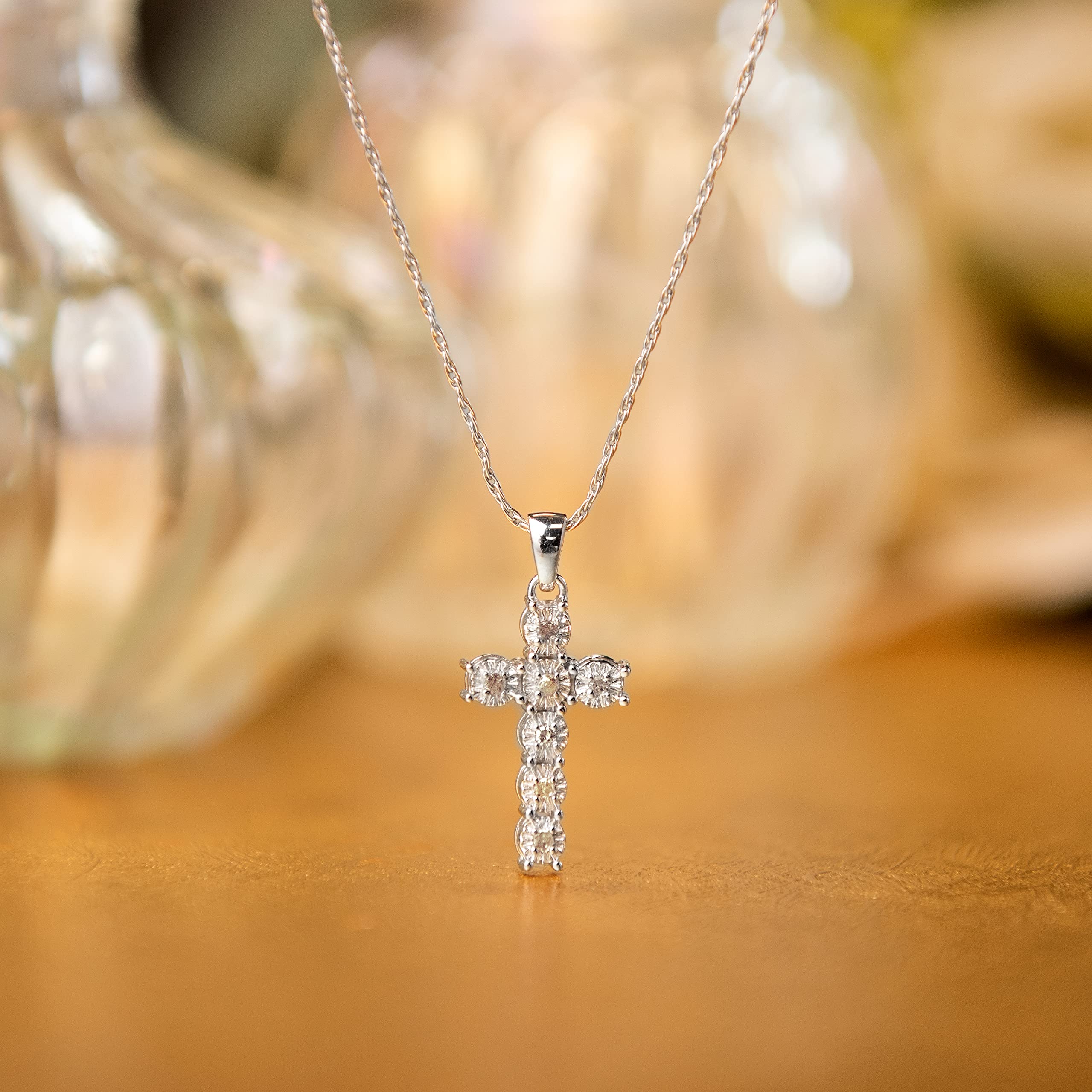 NATALIA DRAKE 1/10 Cttw Diamond Christian Cross Necklace for Women in Rhodium Plated 925 Sterling Silver Color J-K/Clarity I3