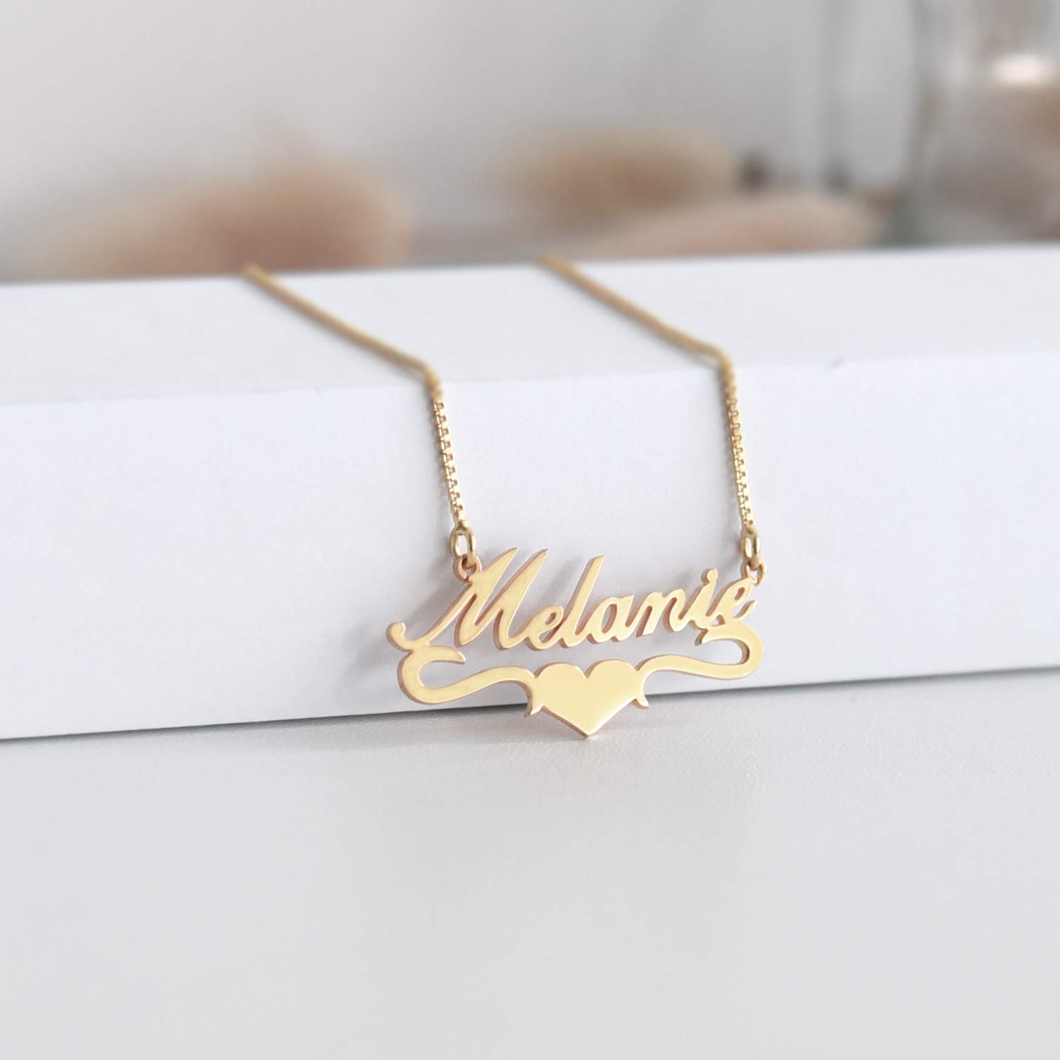 RESVIVI Personalized Name Necklace Custom 18K Gold Plated Nameplate Necklace Customized Jewelry Gift for Women