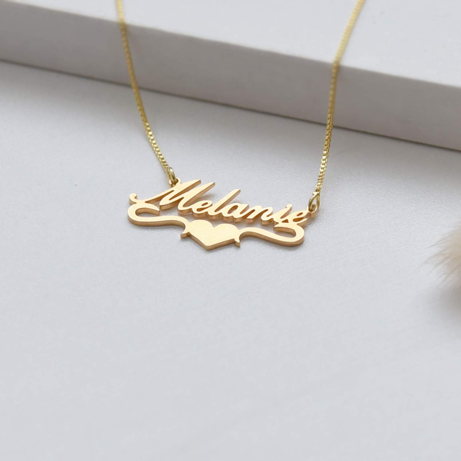 RESVIVI Personalized Name Necklace Custom 18K Gold Plated Nameplate Necklace Customized Jewelry Gift for Women