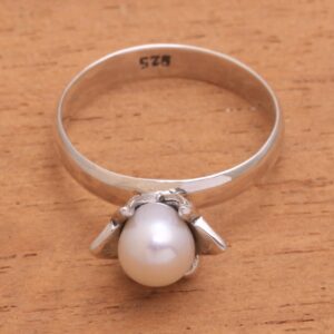 NOVICA Artisan Handmade Cultured Pearl Solitaire Ring Floral Cocktail from Bali Sterling Silver Freshwater Indonesia Birthstone [crownbezel 0.4 in H x 0.4 in W x 0.3 in D Band Width 3 mm W] '