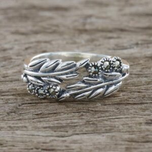 NOVICA Artisan Handmade Marcasite Pave Ring Sterling Silver Luminous Garden Grey Cocktail Thailand Leaf Tree Floral [ring Front 0.3 in L x 1 in W Band Width 3 mm W] ' Luminous Garden'