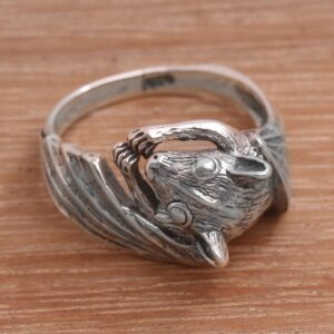 NOVICA Artisan Handcrafted Sterling Silver Cocktail Ring Bat from Bali No Stone Indonesia Animal Themed Halloween [ring Front 0.5 in L x 0.8 in W x 0.4 in H Band Width 2 mm W] ' Beautiful Bat'