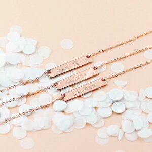 LONAGO Personalized Bar Necklace Engraved Name Bar Pendant Necklace