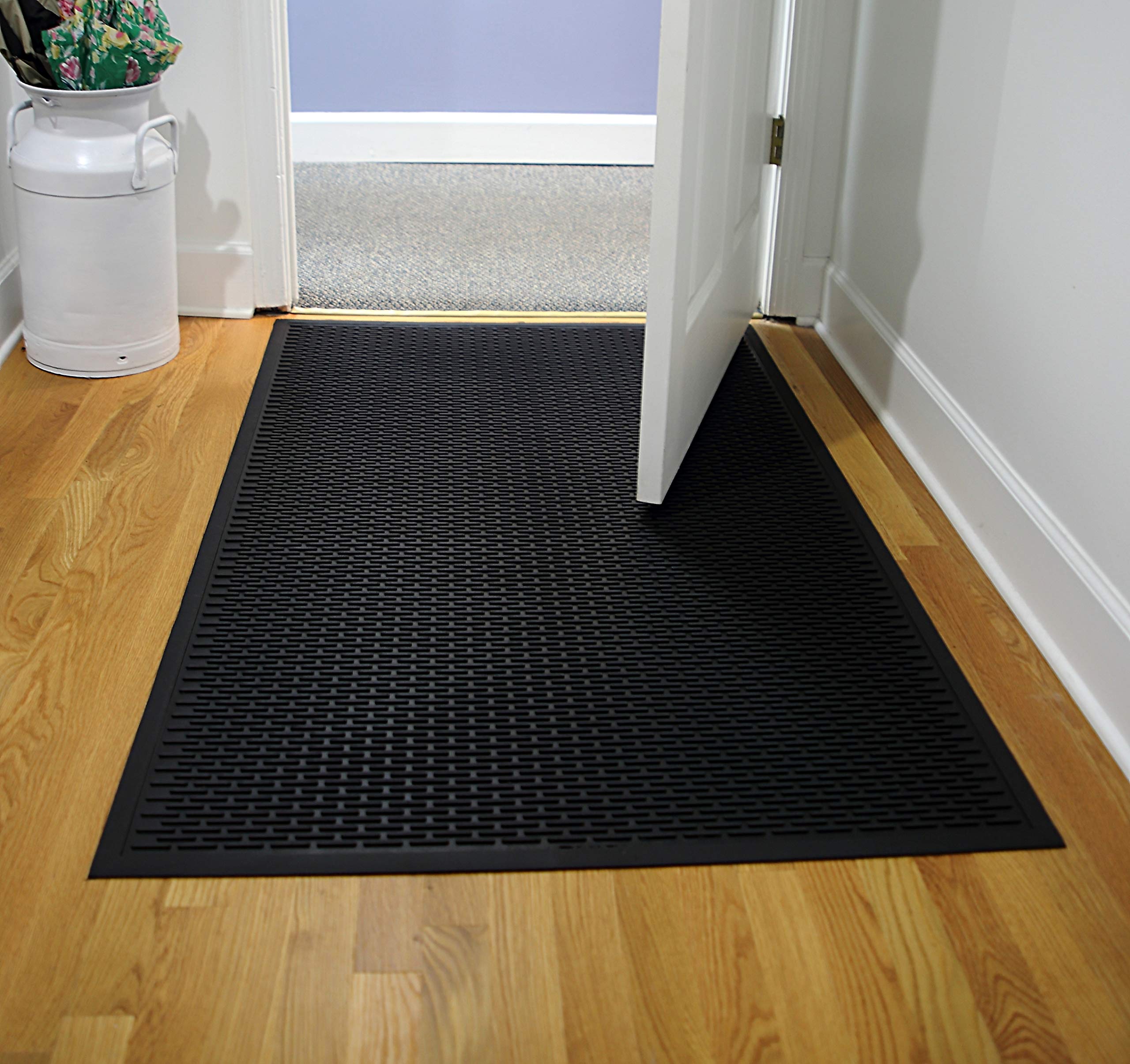 Portico Systems Safe Tread 3 x 5 Black Rubber Outdoor Scraper mat. Ideal for Any Heavily trafficked Entrance Way. Keep The Dirt and Debris Outside and Your interiors Clean.