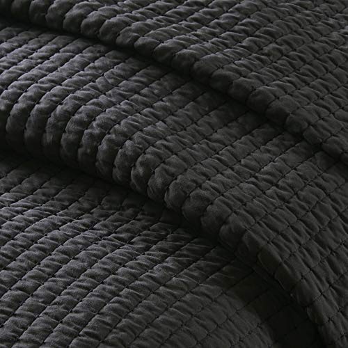 Madison Park Keaton Quilt Set-Casual Channel Stitching Design All Season, Lightweight Coverlet Bedspread Bedding, Shams, King/Cal King(104"x94"), Stripe Black