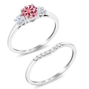 gem stone king 10k white gold pink moissanite and white created sapphire and white lab grown diamond 3-stone bridal engagement wedding ring set for women (0.80 cttw, gemstone, round 5mm, size 6)