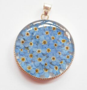 sterling silver big round dried pressed flower pendant blue forget me not