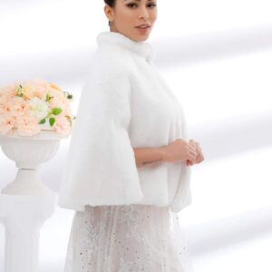 Aukmla Faux Fur Wrap Bridal Wrap Stole Wedding Fur Shrug Faux Fur Cape with Stunning Rhinestones Brooch (White)