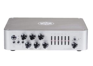 darkglass microtubes 900 v2 bass amp head