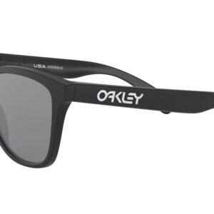 Oakley OO9013 Square Sunglasses, Matte Black/Prizm Black Polarized, 55 mm