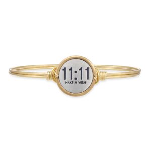 luca and danni 11:11 (gold, regular)