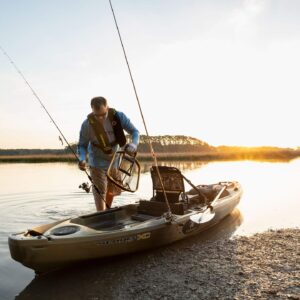 Frabill Trophy Haul Bearclaw 1418 Fishing Net, One Hand Designed Landing Net with built in Light, Black and Gold (FRBNX14L)