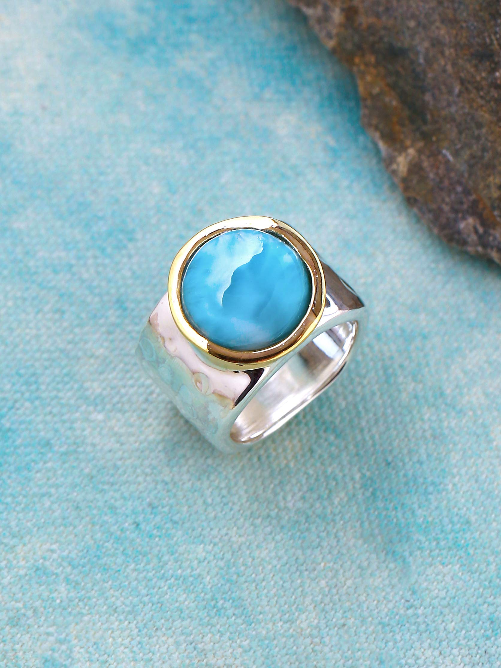 YoTreasure 13 MM Larimar Wide Band Hammered Ring .925 Sterling Silver Brass (10)