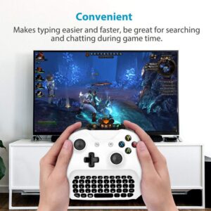 OSTENT 2.4G Wireless Chat Gamepad Keyboard with Headset Audio for Microsoft Xbox One/S/X Controller Color White