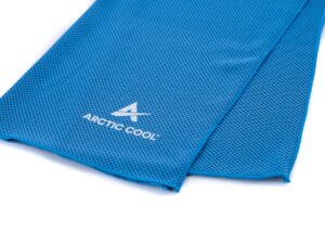 arctic cool instant cooling towel performance tech breathable moisture wicking easy to clean, polar blue/cool black