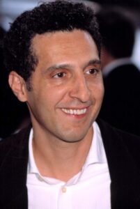 posterazzi poster print collection john turturro at premiere of mr deeds ny 6182002 by cj contino celebrity (8 x 10)