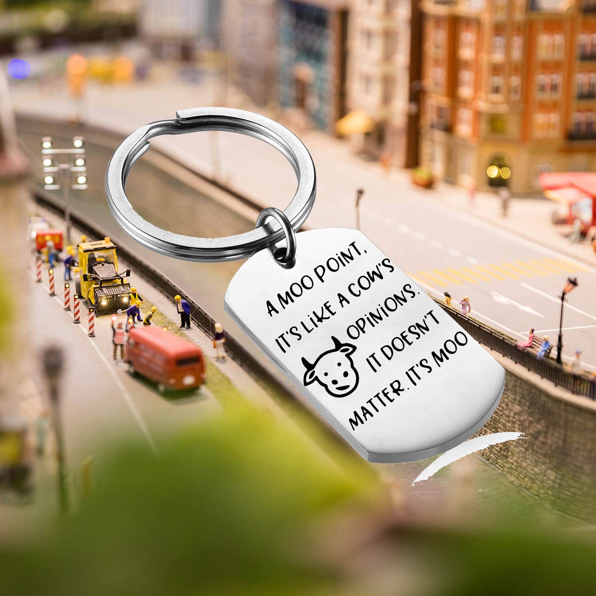 ENSIANTH A Moo Point It’s Like a Cow’s Opinions Gift Funny Keychain Gift for Friends fans (A Moo Point Keychain)