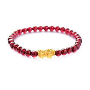 MANRUO Feng Shui The Best Prosperity Red Bead Garnet Bracelet with One Golden Pi Xiu/Pi Yao Lucky Wealthy Amulet Brecelet Jewelry